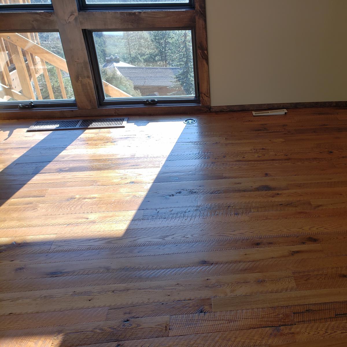 Gallery Reclaimed Resawn Oak Hardwood Flooring | Ward Hardwood Flooring